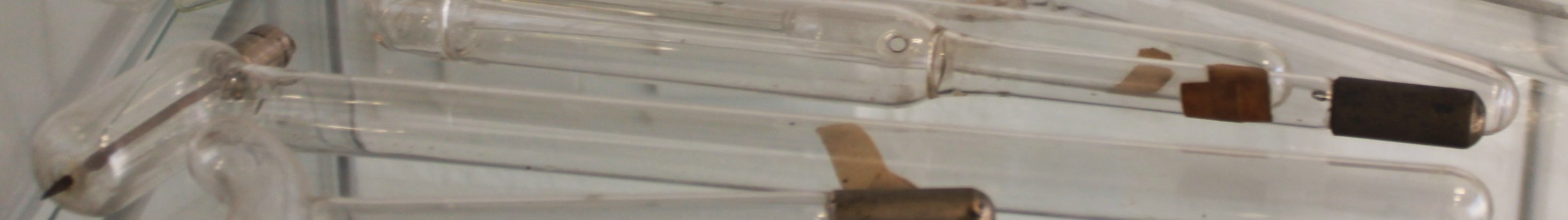 Tratamiento de un ántrax o carbunco por fulguración con el Aparato ...